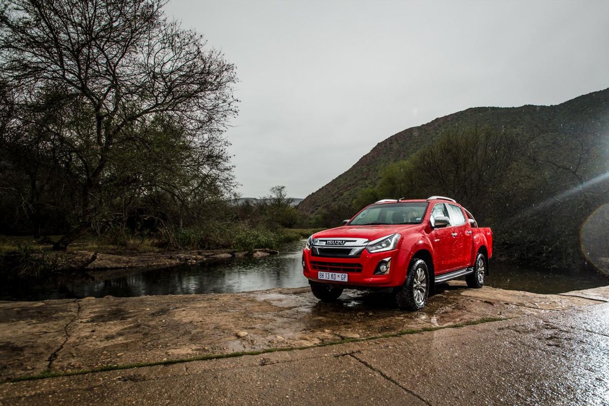 Isuzu D-MAX (2018) Specs & Price