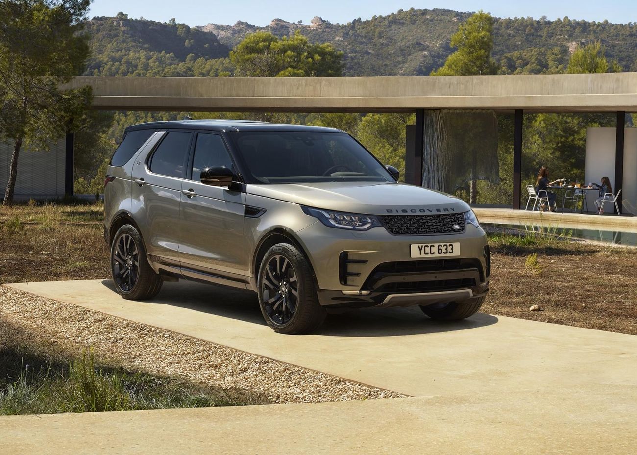 Land Rover Discovery Landmark Edition Announced