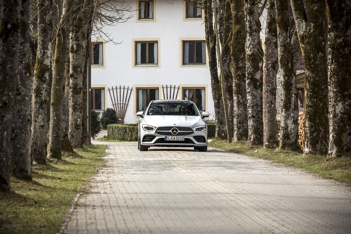 Mercedes-Benz CLA (2019) International Launch Review