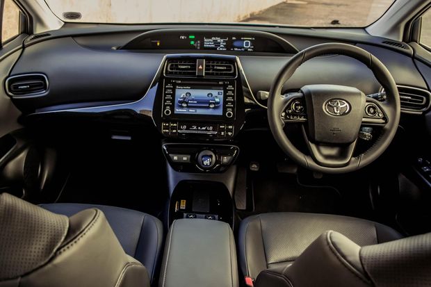 Toyota Prius (2019) Specs & Price