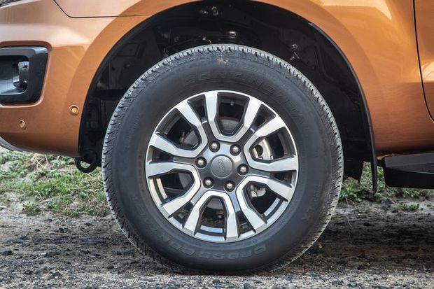 Ford Ranger Wildtrak (2019) Specs & Price [w/Video]