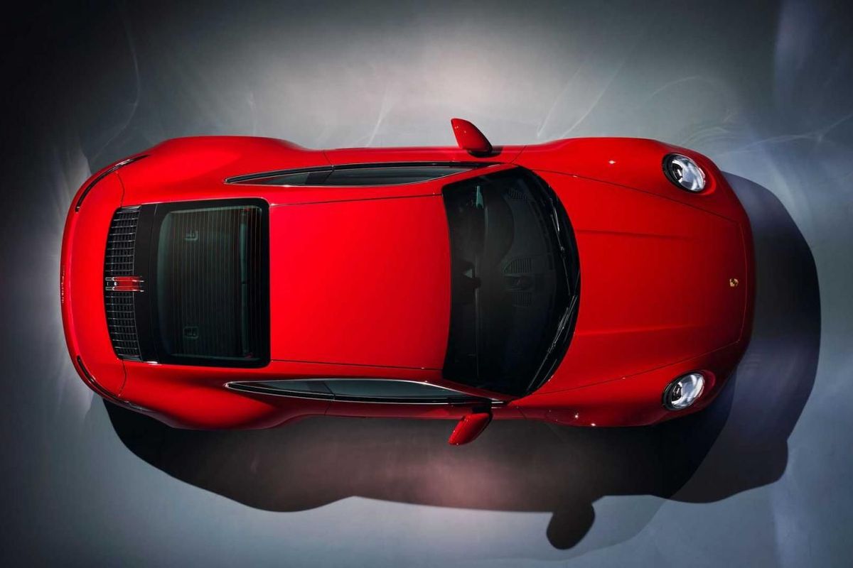 Porsche Adds Base Spec 911