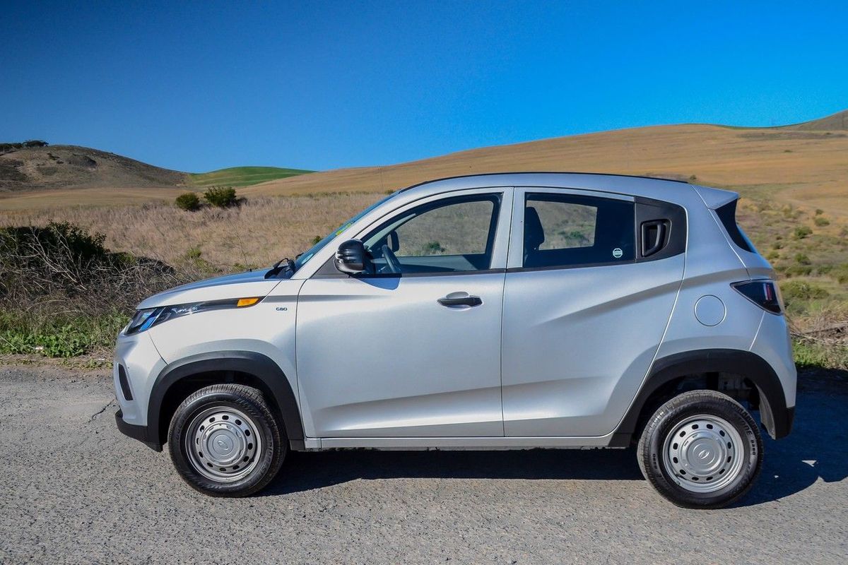 Budget Car Comparison (2019) Datsun Go vs Renault Kwid vs Kia Picanto ...