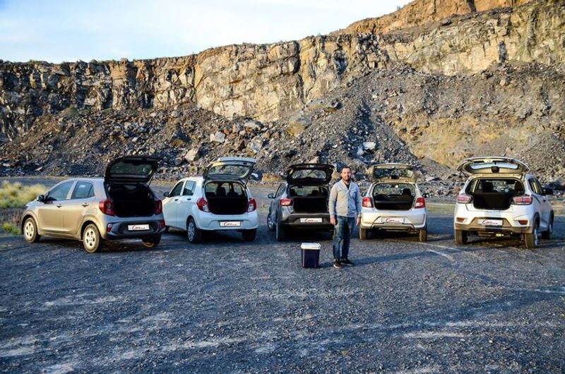 Budget Car Comparison (2019) Datsun Go vs Renault Kwid vs Kia Picanto ...