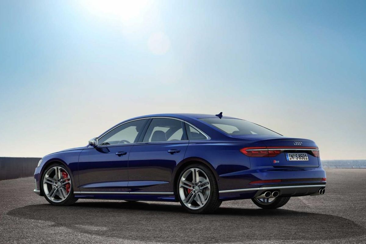 Audi S8 Brings Big V8 Power