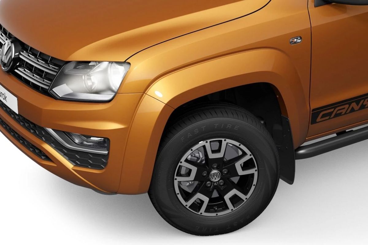 Volkswagen Amarok Canyon (2019) Specs & Price