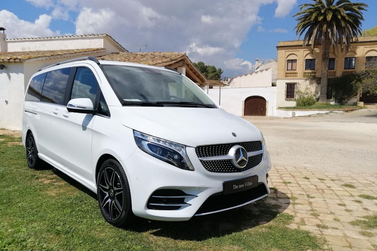 Mercedes-Benz V-Class (2019) International Launch Review
