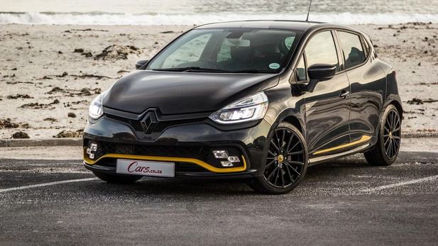 Renault SA Offers Free Insurance for Clio & Sandero