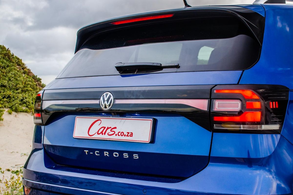 Volkswagen T-Cross 1.0TSI Highline R-Line (2019) Review
