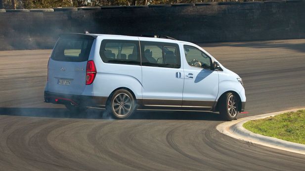 Hyundai H1 (2018) Specs and Price