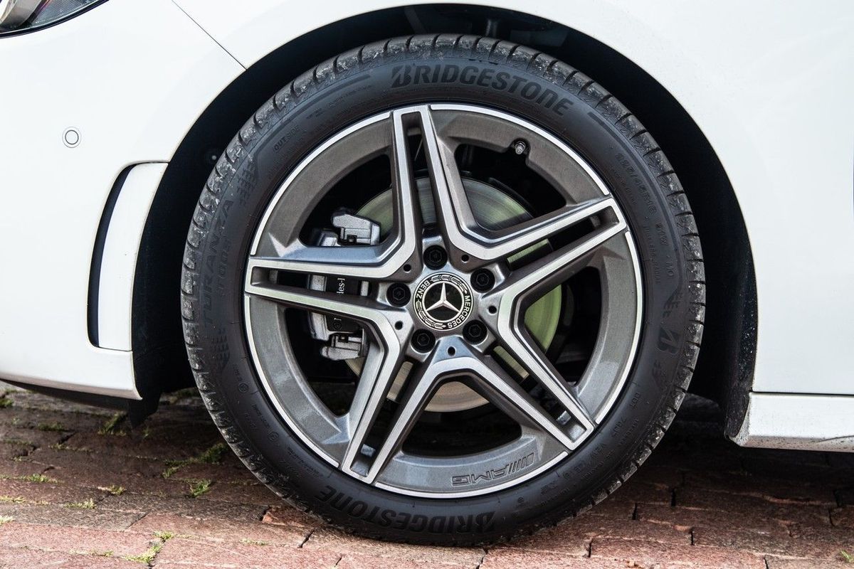 Mercedes-Benz B200 Style (2019) Review