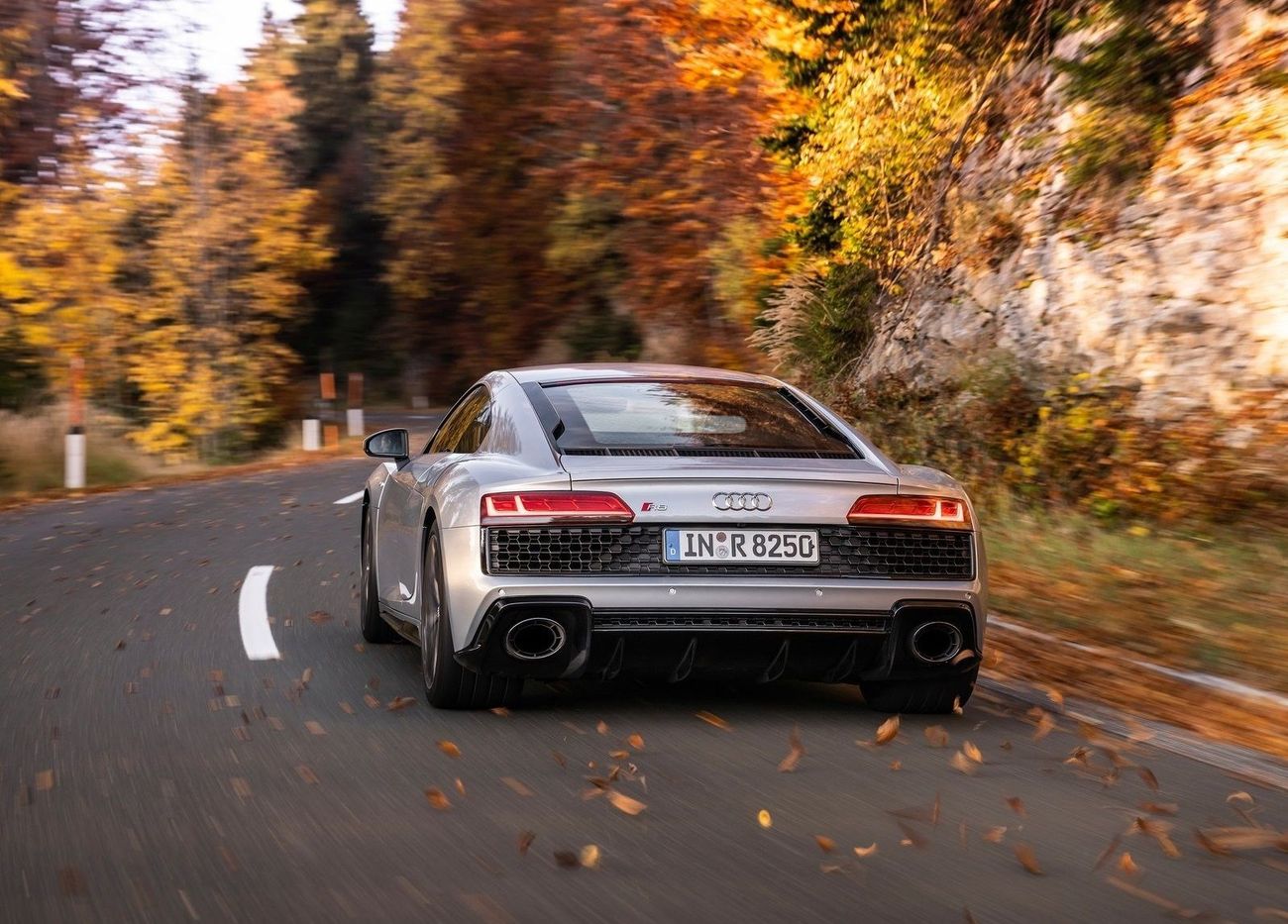 Audi R8 goes Rear-Wheel Drive with RWS version