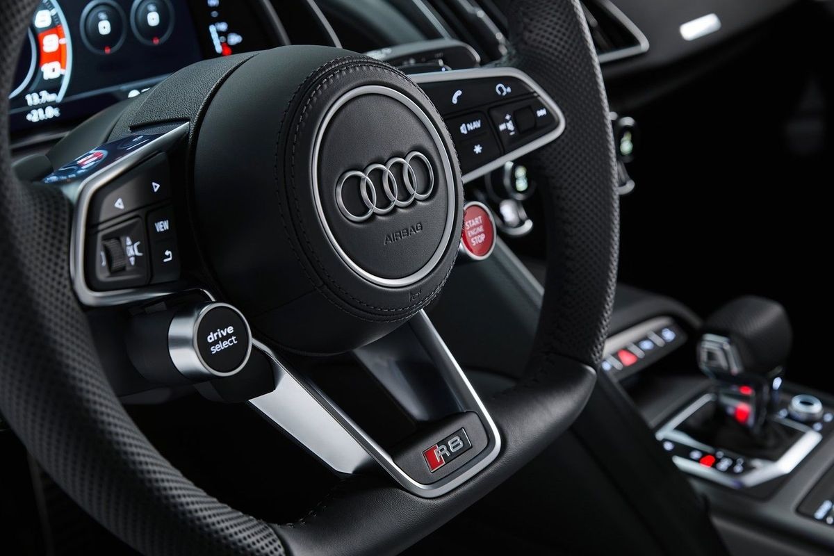 Audi Releases Rear-Wheel-Drive R8