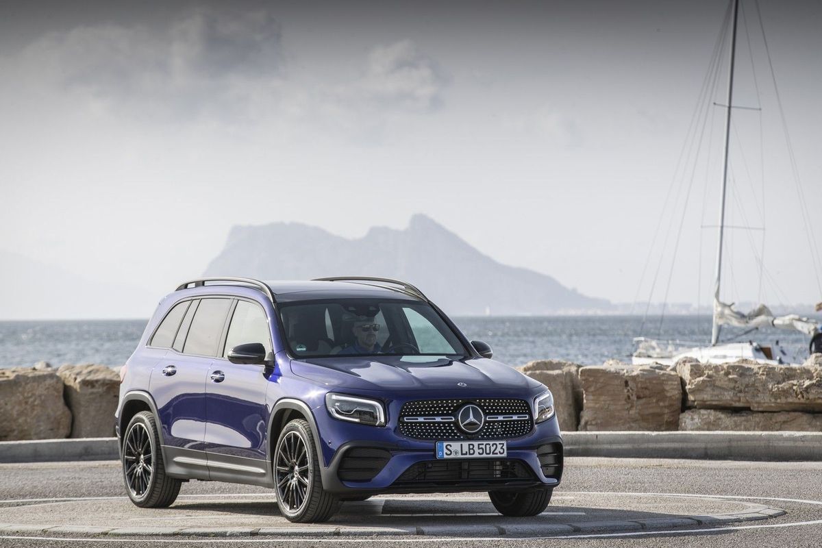 Mercedes-Benz GLB (2020) International Launch Review