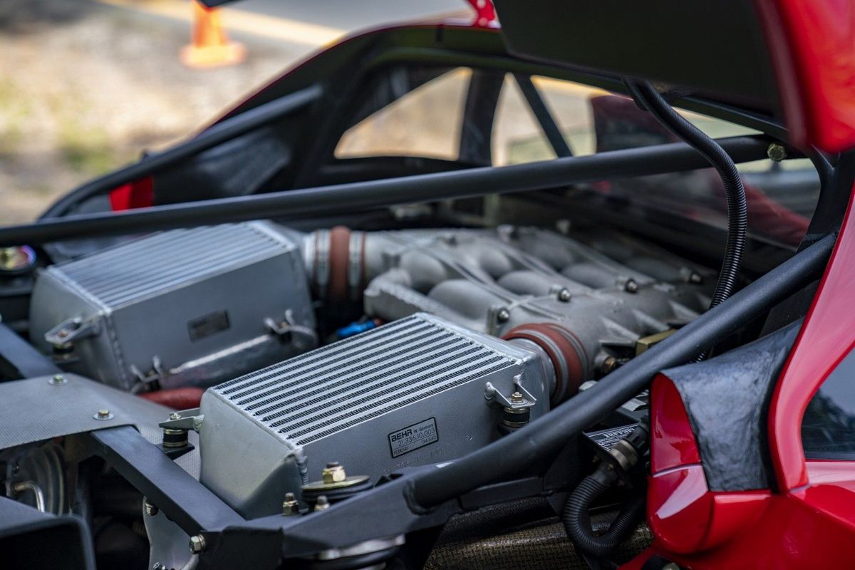 Ferrari F40: Enzo's Greatest - SentiMETAL Ep13