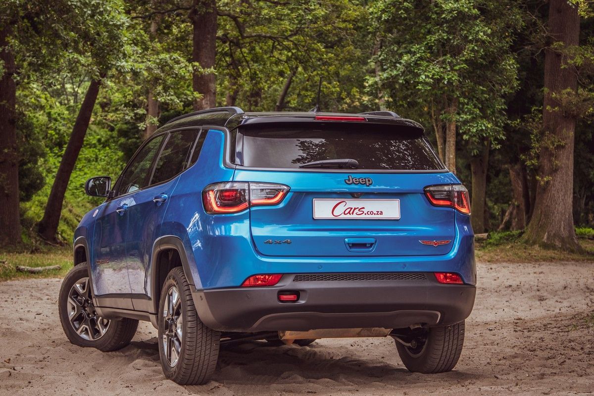 Jeep Compass 2.4 4x4 Trailhawk (2019) Review