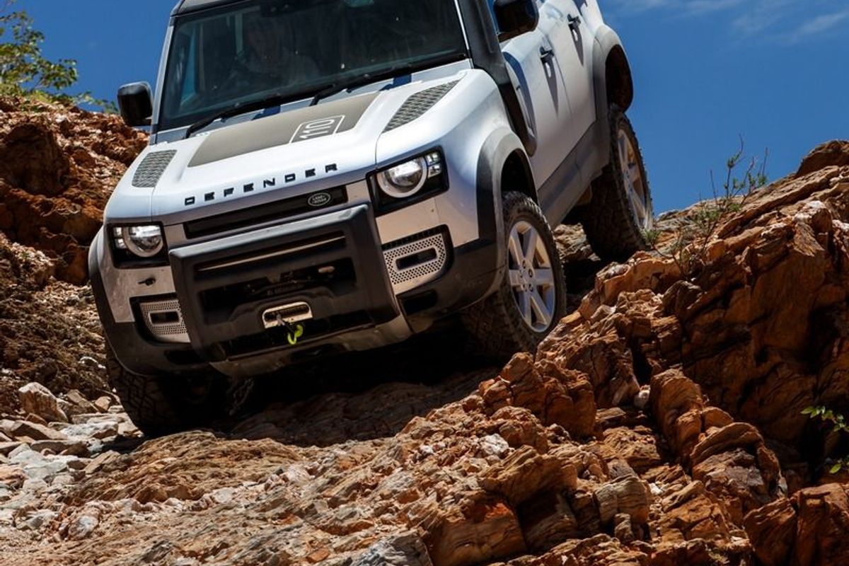 Land Rover Defender (2020) International Launch Review