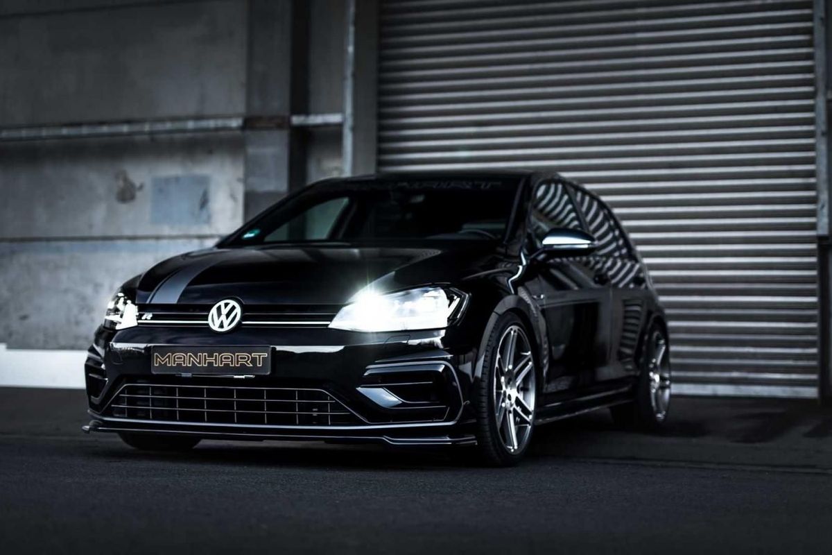 Volkswagen Golf R Given the Manhart Touch
