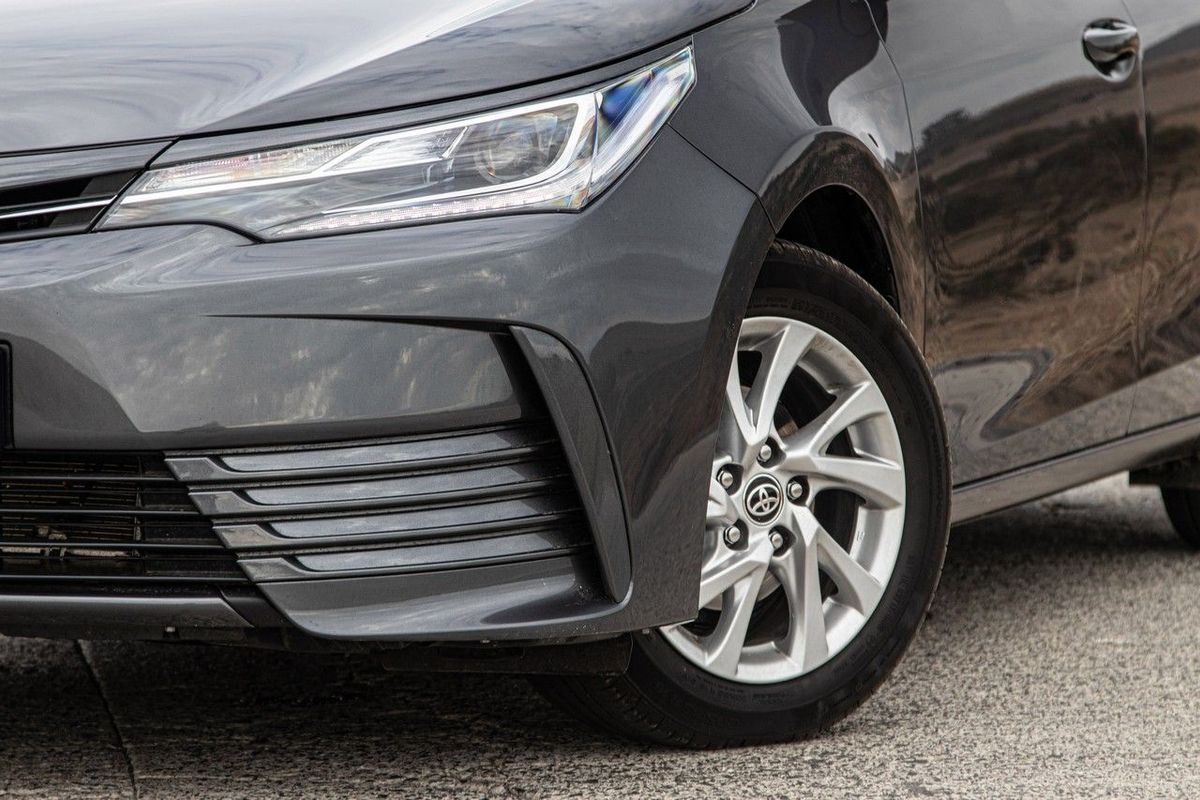 Toyota Corolla Quest 1.8 Exclusive Auto (2020) Review