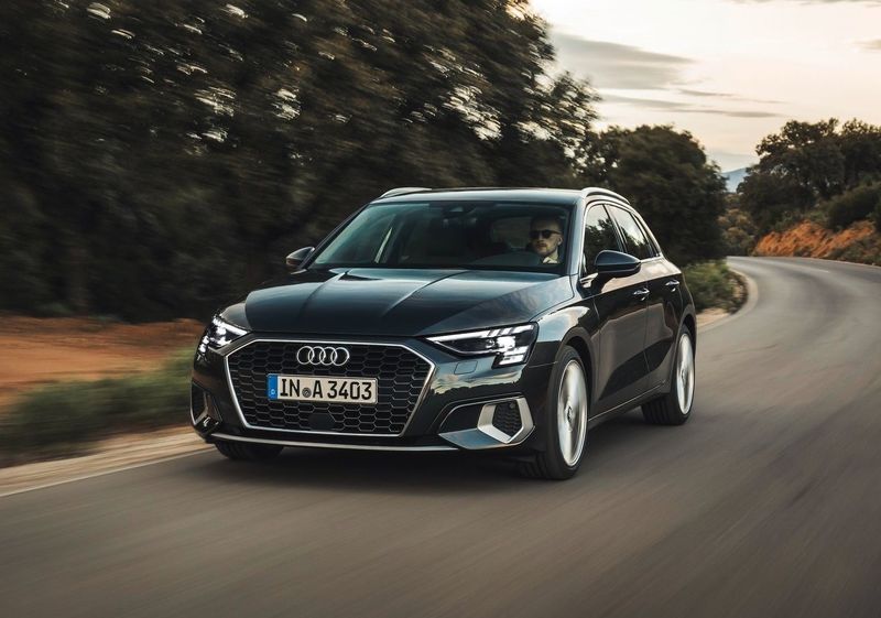 Audi A3 Sportback: Old vs New