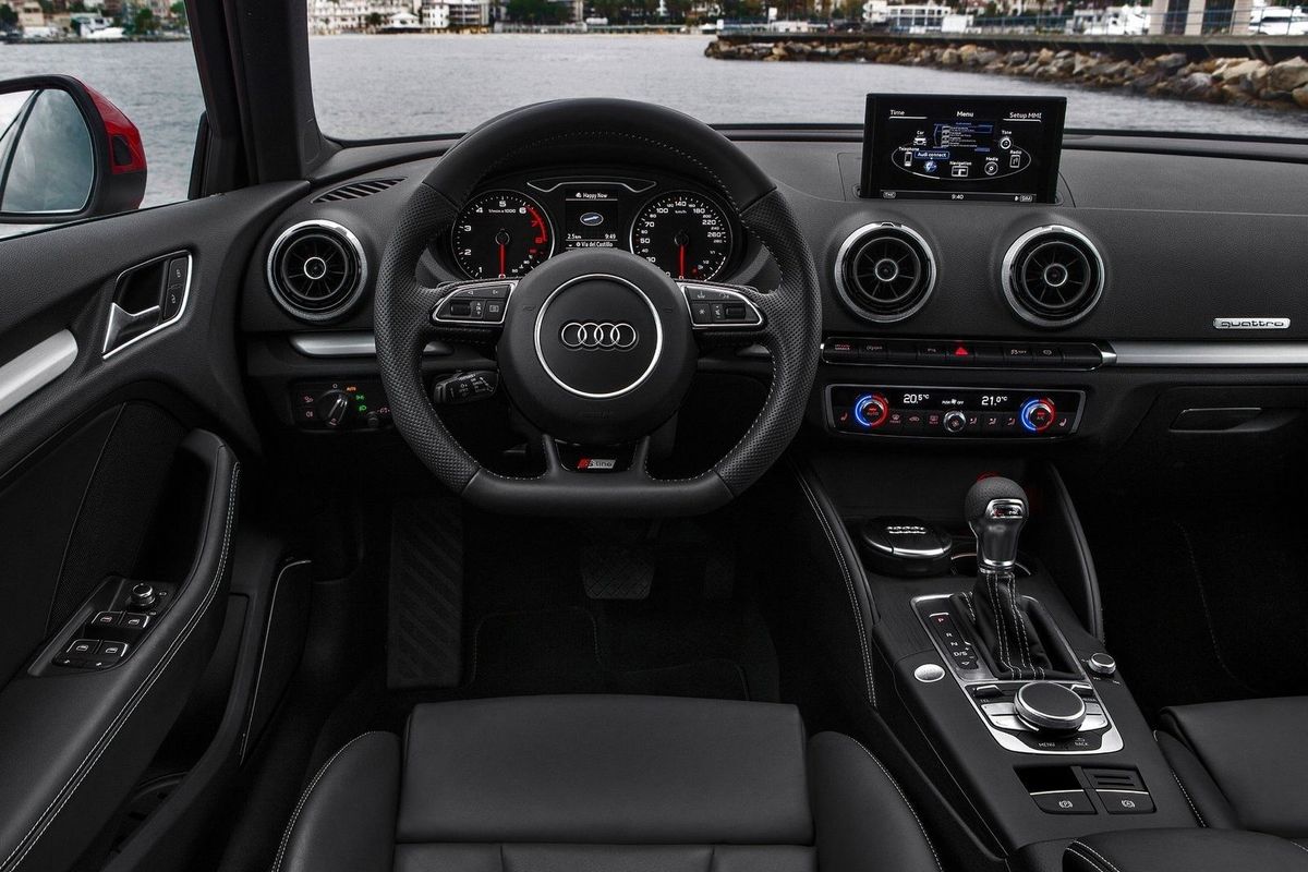 Audi A3 Sportback: Old vs New