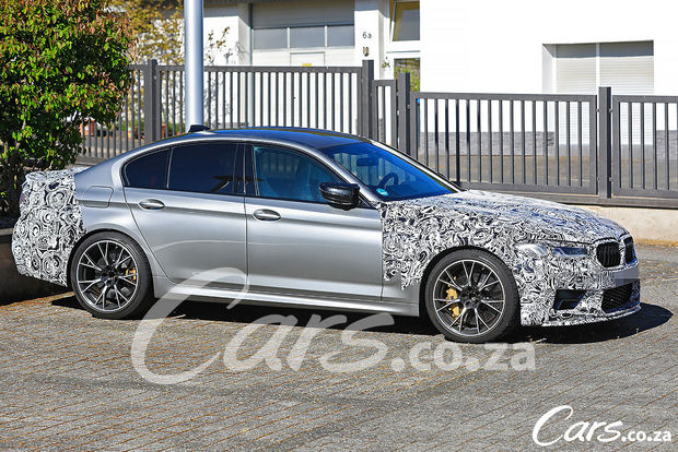 Spy Shots: 2021 BMW M5 CS