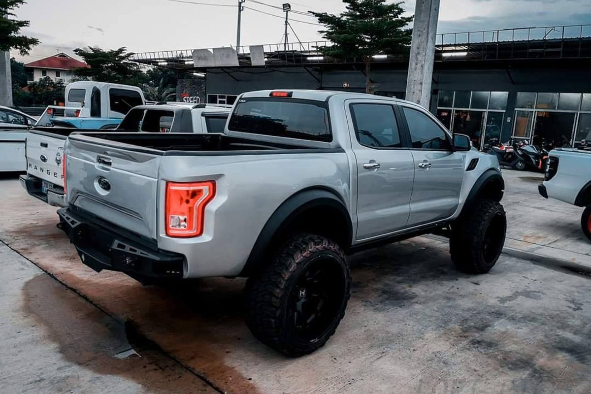 Thai Ford Ranger Raptor Mod Looks Boss