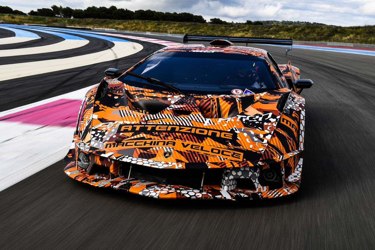 Lambo teases its 610-kW SCV12
