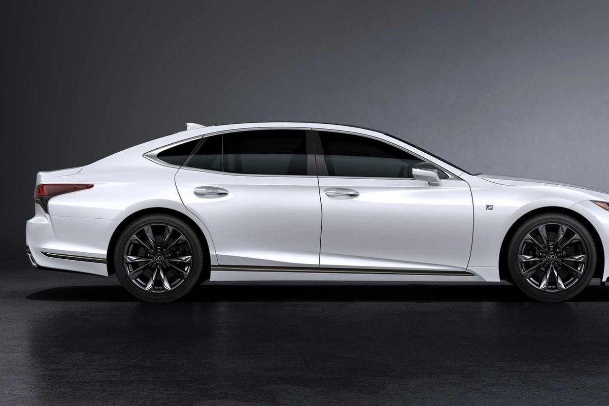 Updated Lexus LS Revealed