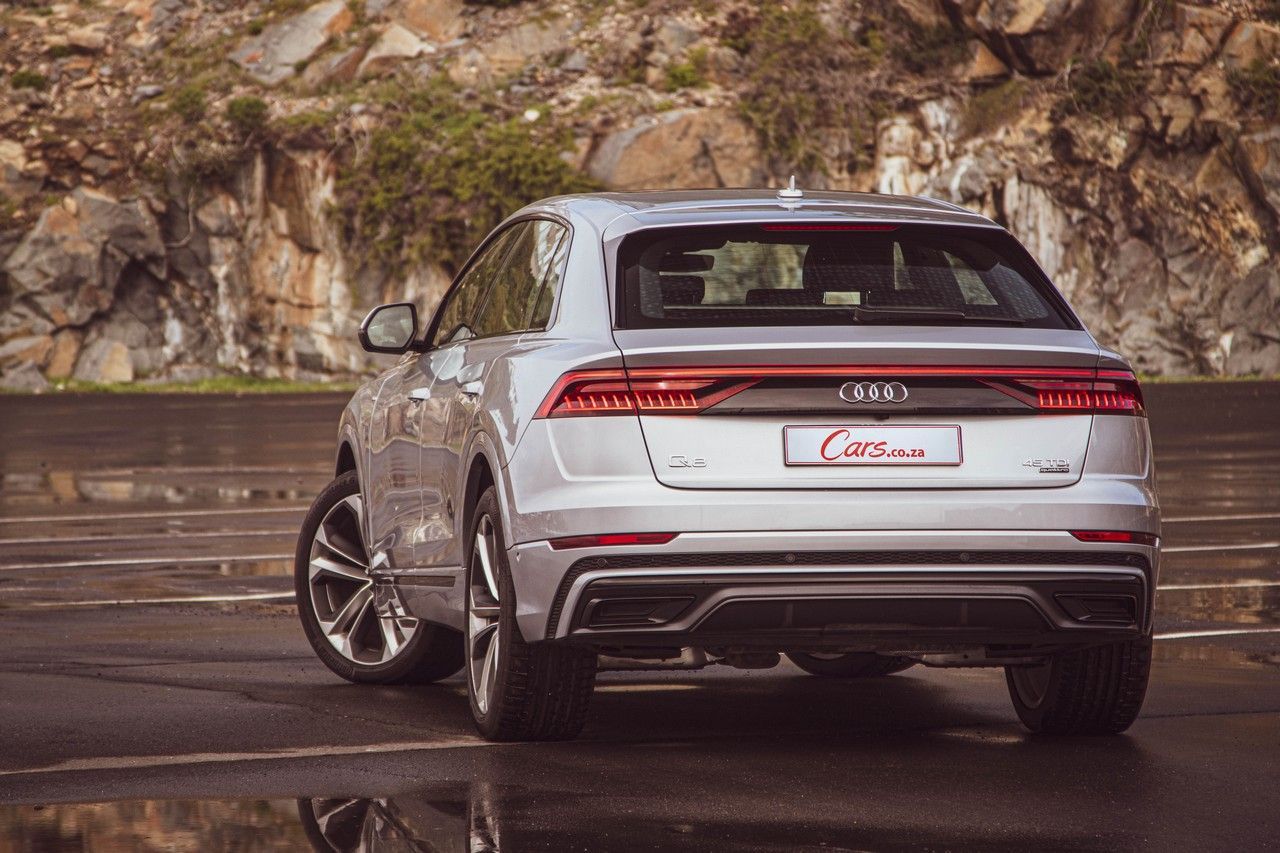 Audi Q8 45 TDI quattro (2020) Review