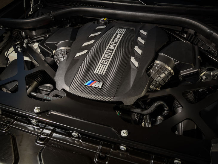 Land Rover Working On V8-engined Defender - Cars.co.za News