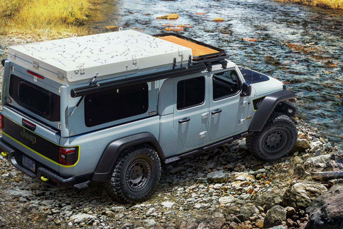 Jeep's Farout Double-Cab Concept looks great
