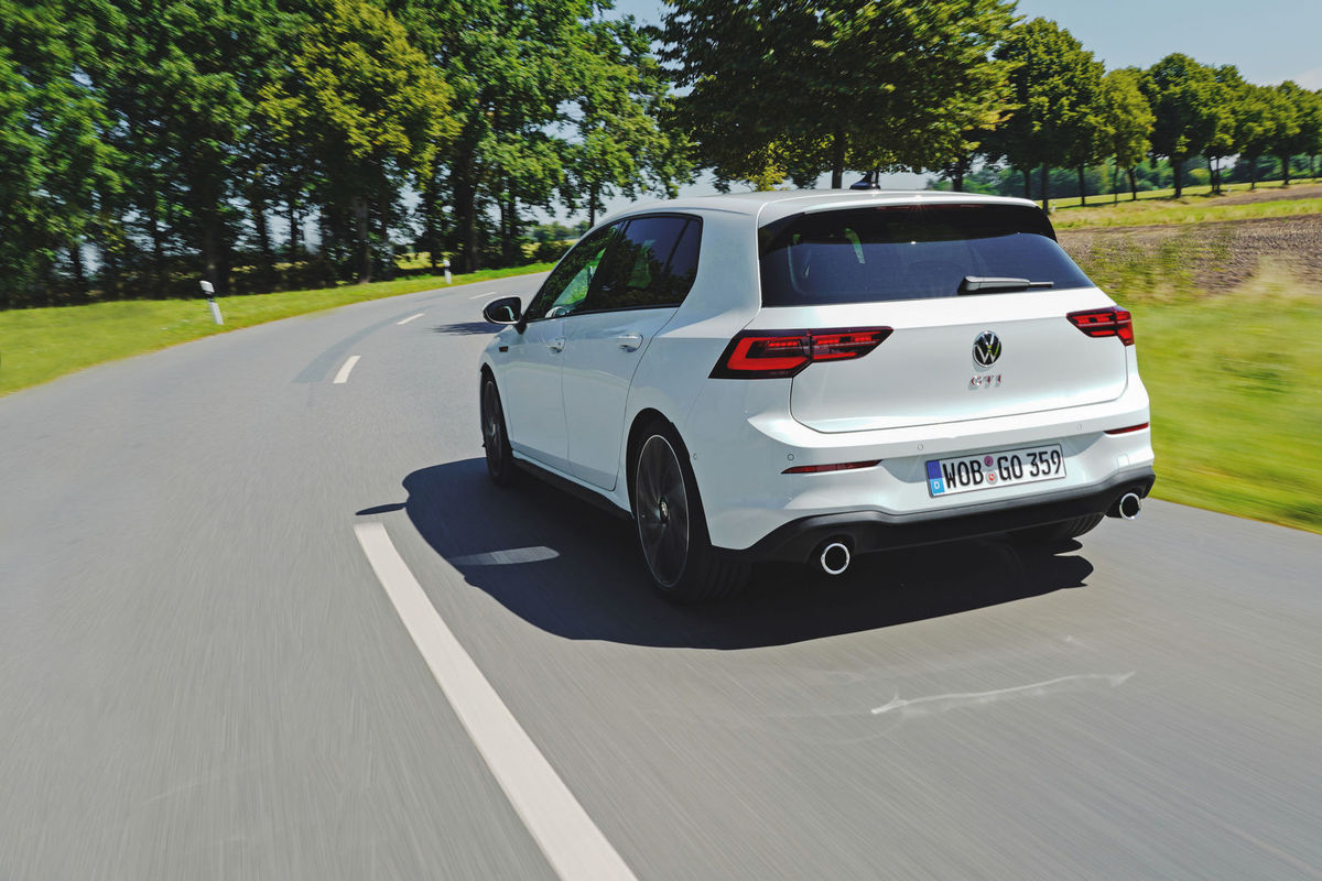 Volkswagen Golf 8 GTI (2020) International Launch Review