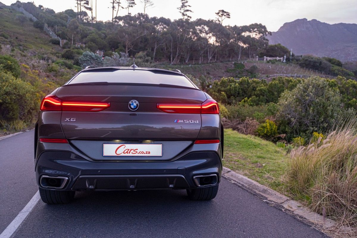 BMW X6 M50d (2020) Review