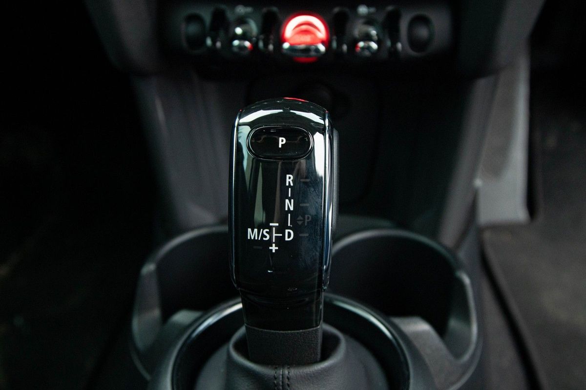 Mini One 3-door Auto (2020) Review