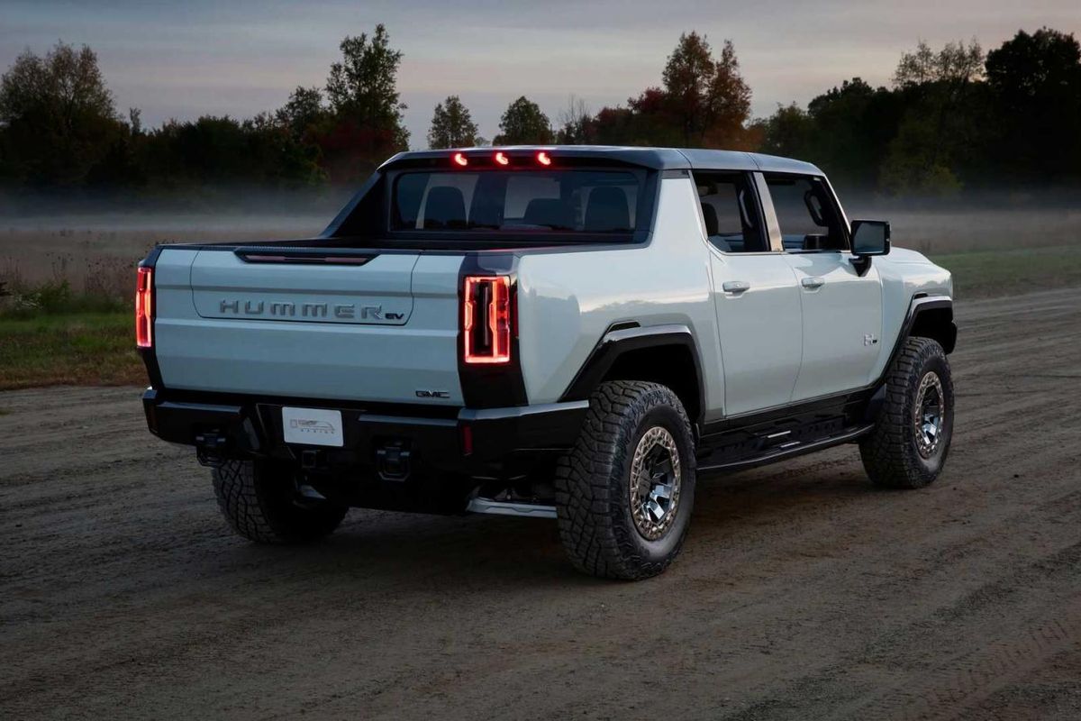 The Hummer is Back as a double-cab