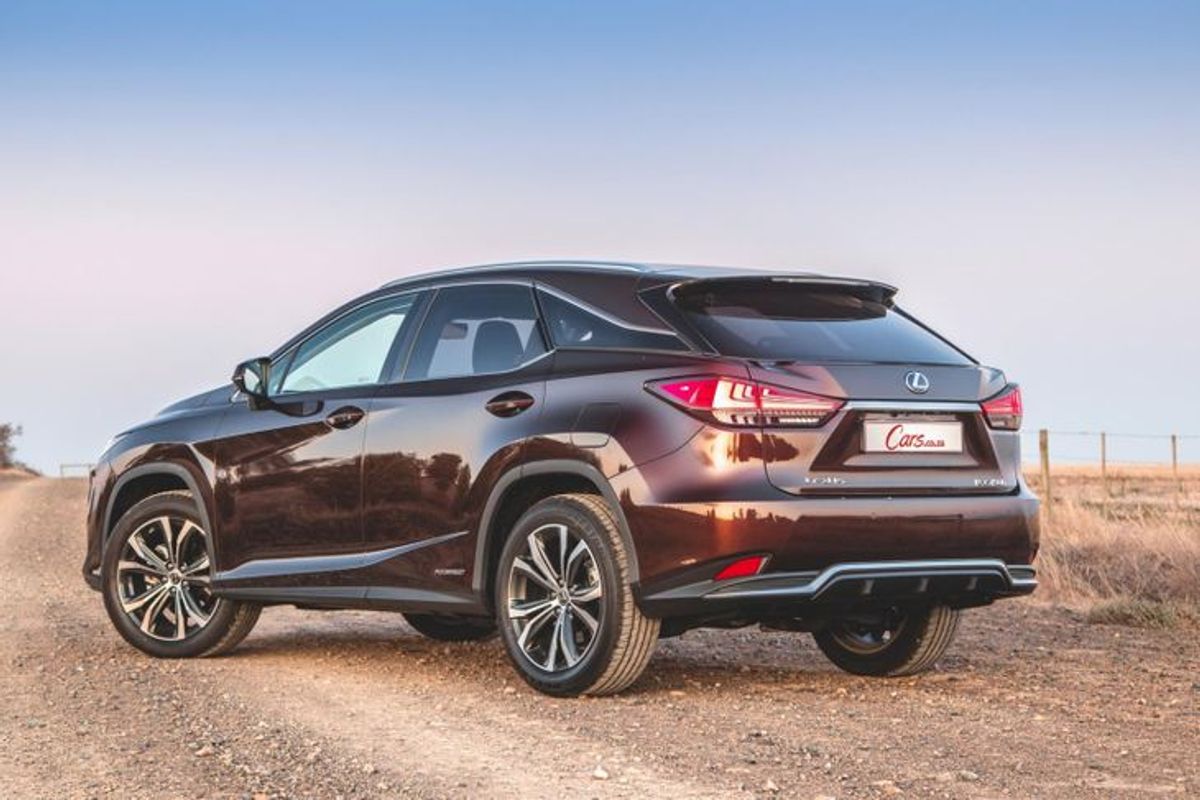 Lexus RX 450h SE (2020) Review