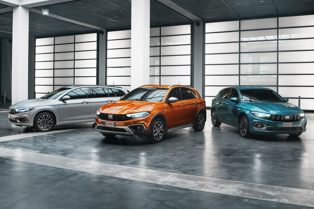 Fiat updates Tipo, adds Cross variant