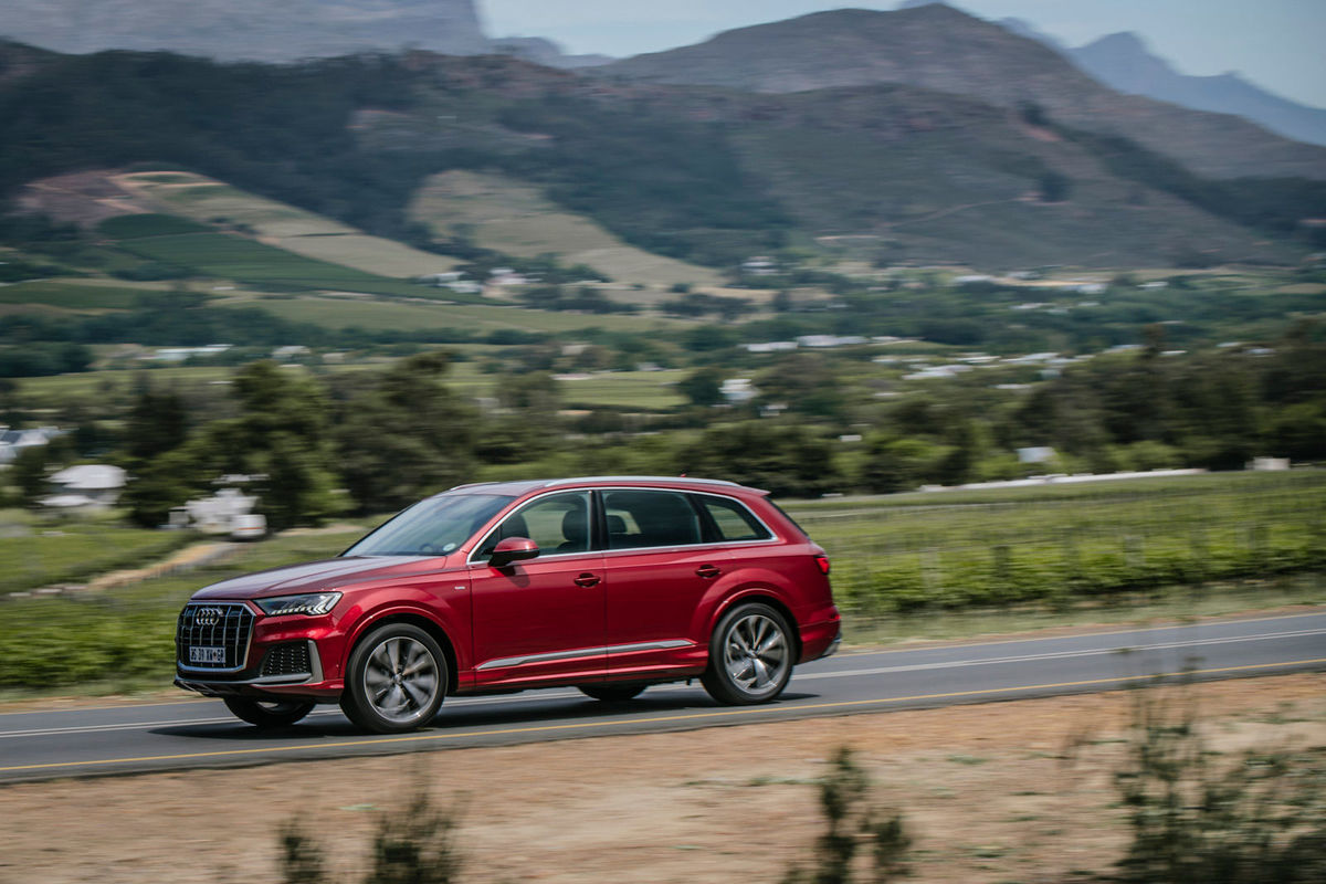 Audi Q7 (2021) Review