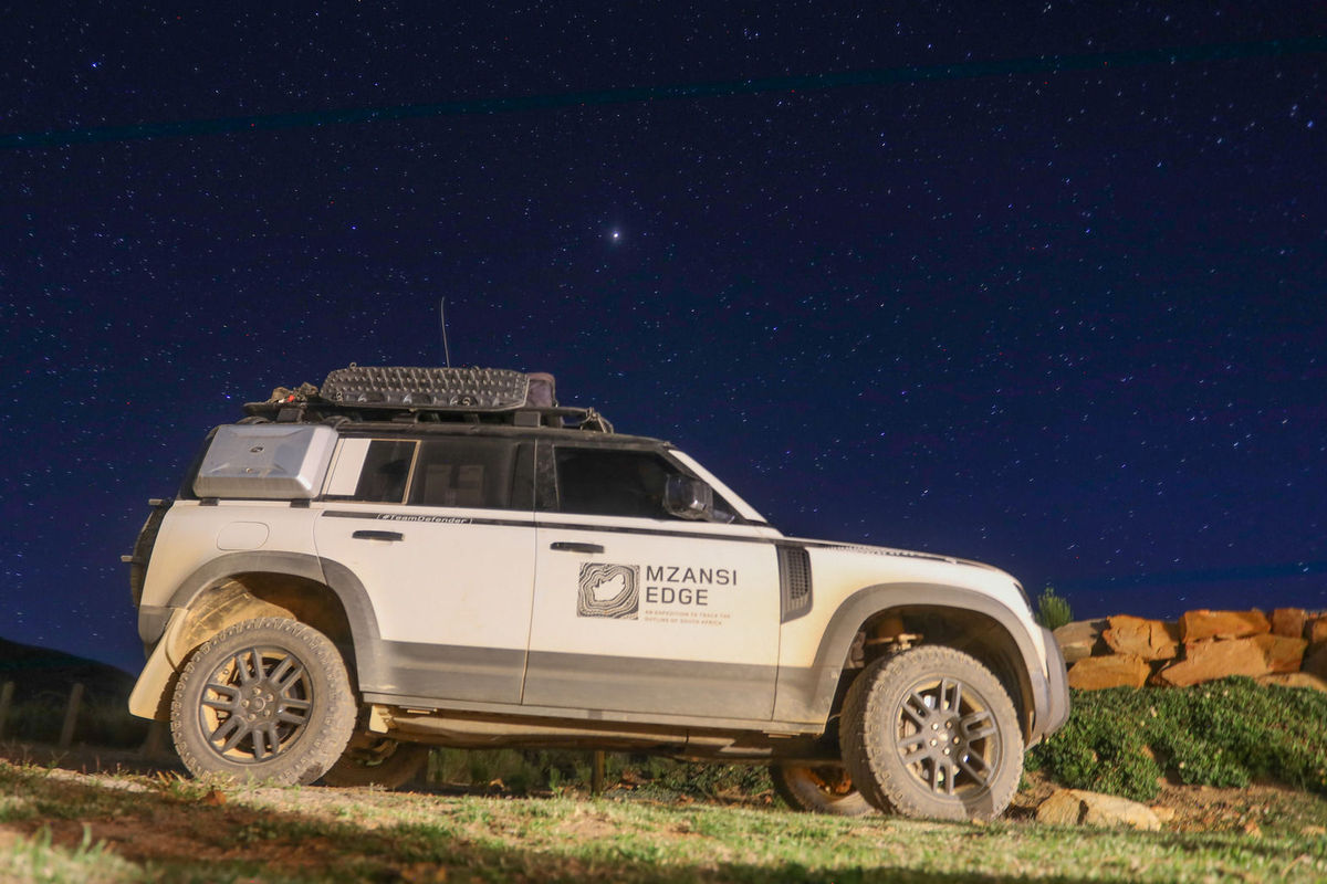 Land Rover Defender - 3 days of dirt later