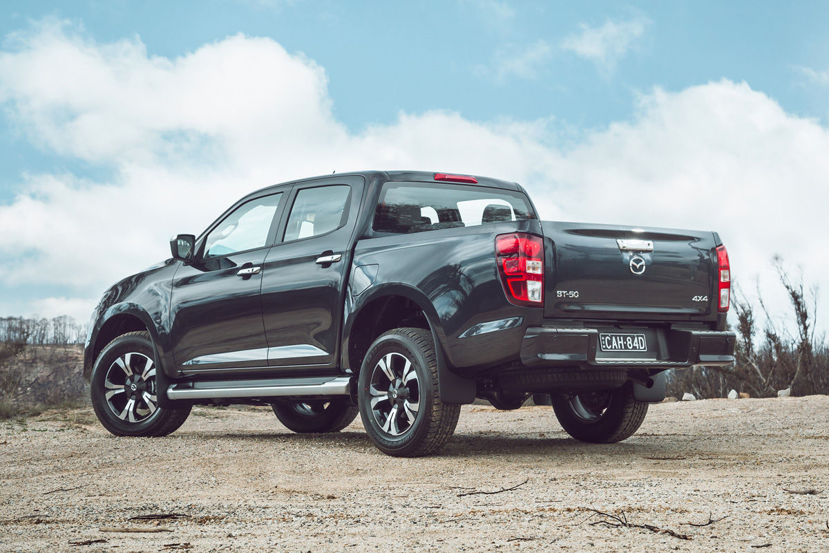 Facelifted Mazda BT-50 (2017) First Drive