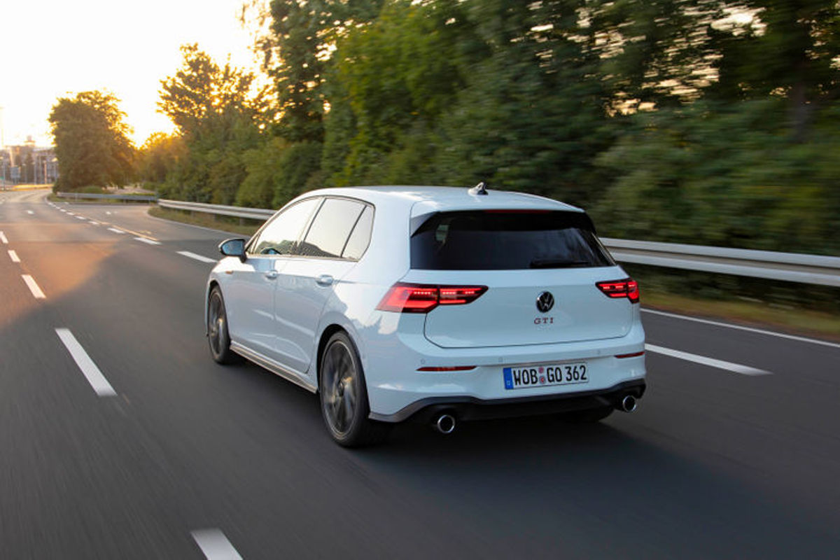 Volkswagen Golf 8 GTI (2020) International Launch Review