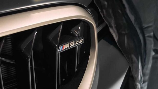 BMW teases 467-kW M5 CS