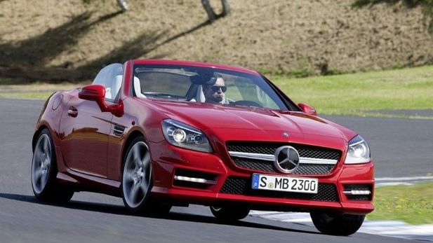Mercedes-Benz SLK 200 BlueEfficiency 7G-tronic (2012) Driving Impression