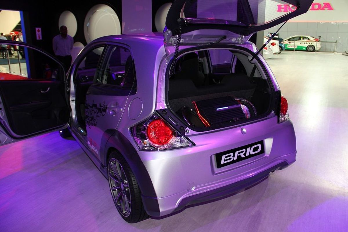 Honda Club Brio at JIMS 2013