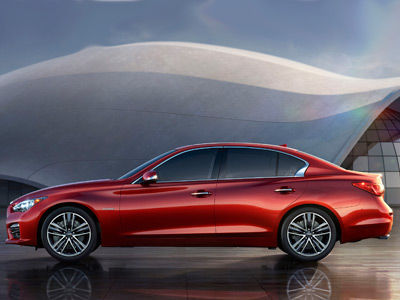 Infiniti Q50 sports sedan at 2013 Detroit Auto Show