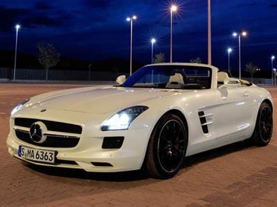 New Mercedes-Benz SLS AMG Roadster full details revealed