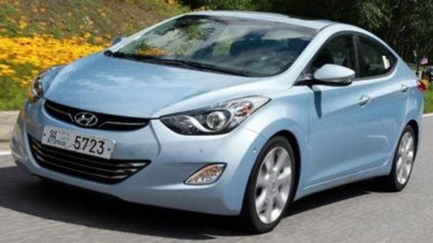 2011 Hyundai Elantra details released
