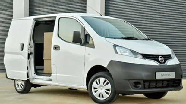 Nissan Nv