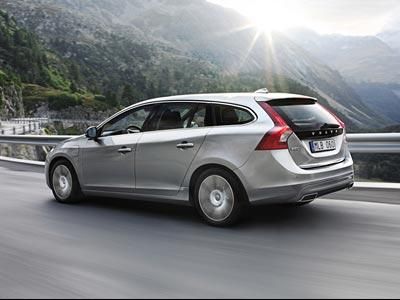 Volvo V60 Plug-in Hybrid is most technically advanced Volvo ever